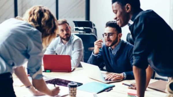 Le local, matériel, moyens du CSE : tout savoir